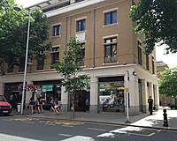 Shop to rent | 15 Duke of York Square, Chelsea, Greater London, SW3 4LY