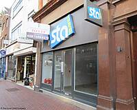 Shop to rent | 150 Friar Street, Reading, RG1 1HE | Completely Retail