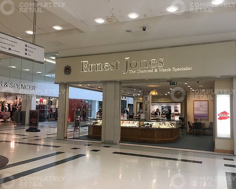 Shop to rent | Unit 44b, Marches Mall, Thistles Shopping Centre ...