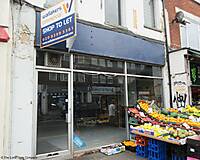 Shop to rent | 132 Central Road, Worcester Park, KT4 8HT