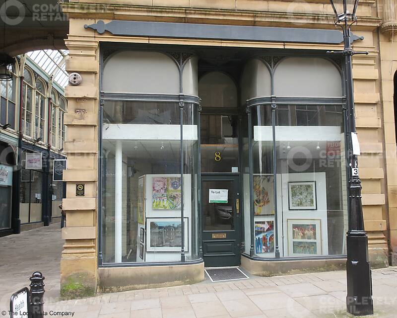Shop to rent | 8 Russell Street, Halifax, HX1 1RL | Completely Retail