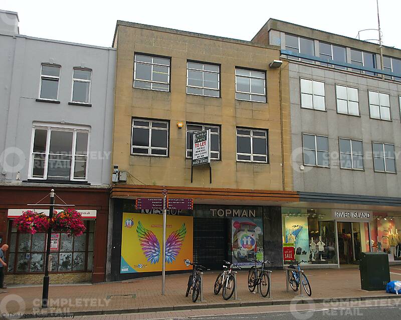 Shop to rent | 54 North Street, Taunton, TA1 1LX | Completely Retail
