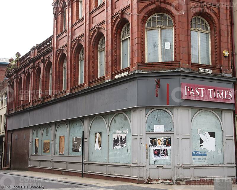 Shop to rent | 8 Fishergate, Preston, PR1 3NN | Completely Retail