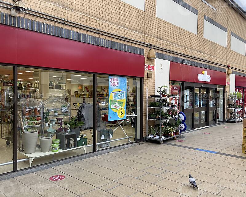 Shop to rent | Unit 13, Riverside Shopping Centre, Erith, DA8 1RG