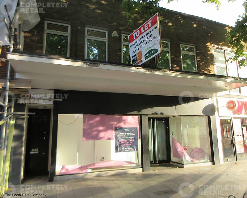 Shop to rent | 27-29 High Street, Brentwood, CM14 4RG