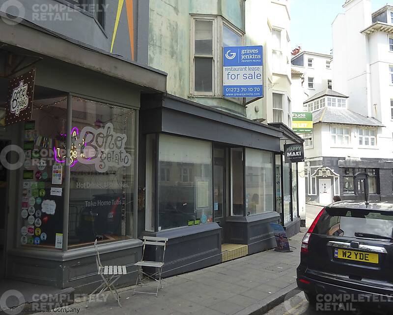Shop to rent | 7 Pool Valley, Brighton, BN1 1NJ | Completely Retail
