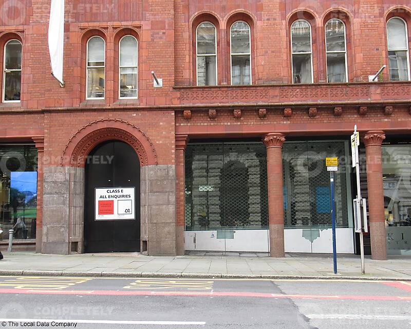 Shop to rent | 78 King Street, Manchester, M2 4NH | Completely Retail