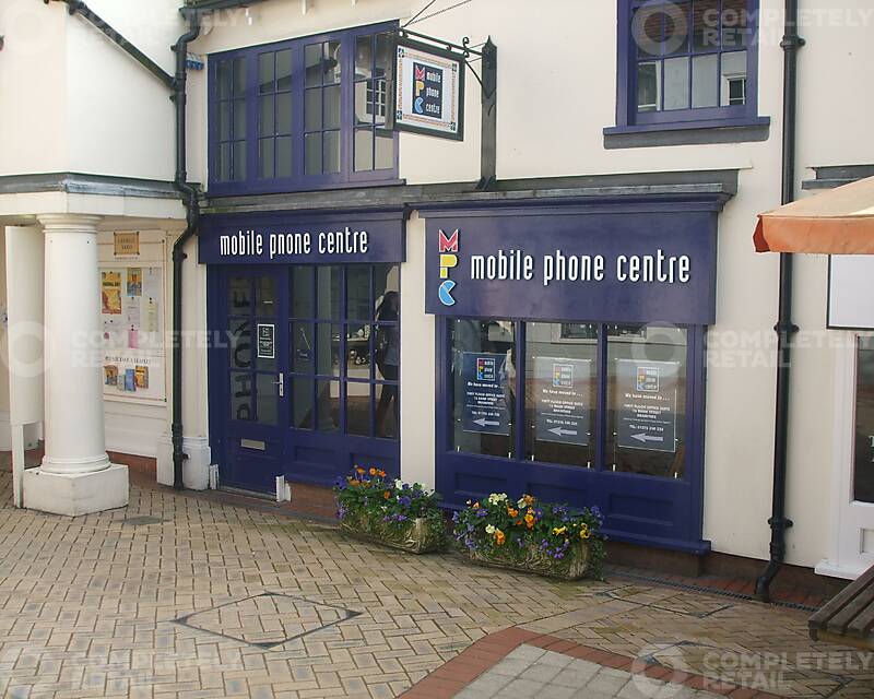 Shop to rent | 14, Braintree, CM7 1RB, George Yard Shopping Centre