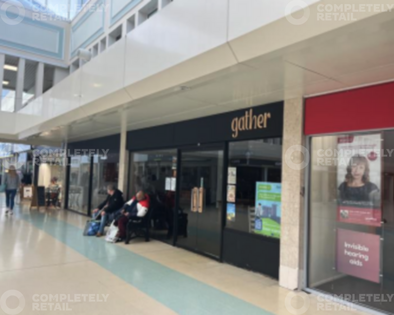 Shop to rent | Unit 10-12, Churchill Shopping Centre, Dudley, DY2 7BJ