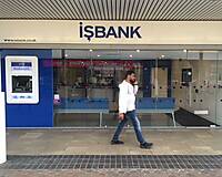 Shop to rent | 14 South Mall, Edmonton Green Shopping Centre, Edmonton ...