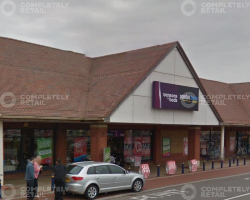 Shop to rent | Unit 2, Hankridge Way, Riverside, Taunton, TA1 2LR ...