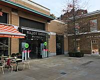 Shop to rent | 55 Duke of York Square, Chelsea, Greater London, SW3 4LY