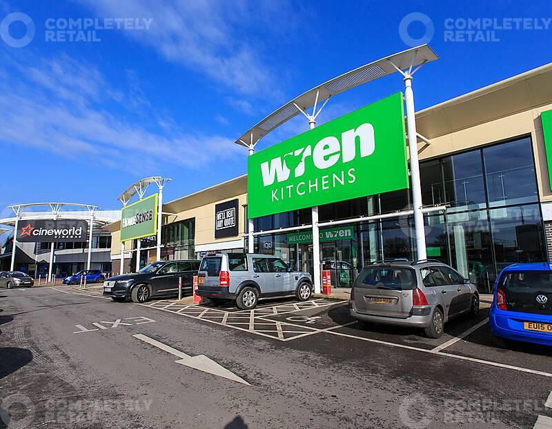 XPROP - Queensgate Centre: Photography